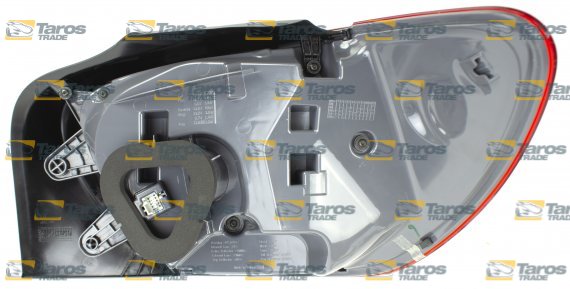 Phare AR pour Mercedes A-class W176 2015-2018 - 1769065300 - Feux ...